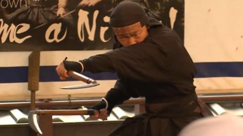Ninja museum: Thieves carry out heist at Japanese site - BBC News