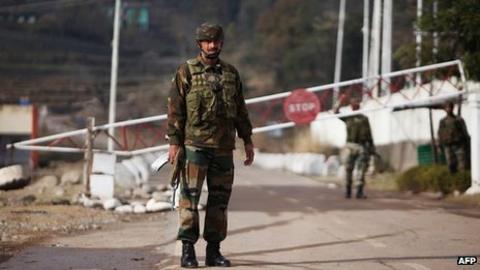 India and Pakistan resume cross-border travel in Kashmir - BBC News