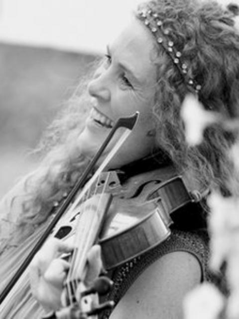 Violin teacher Frances Andrade 'let down by court system' - BBC News