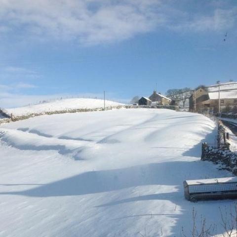 In Pictures: Snow - BBC News