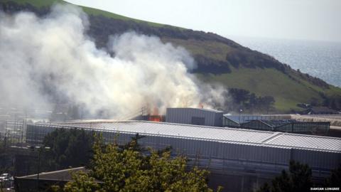National Library fire destroys section of roof - BBC News