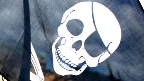 Deal to combat piracy in UK with 'alerts' is imminent - BBC News