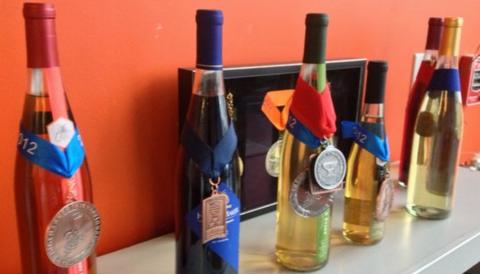 The drink of kings makes a comeback - BBC News