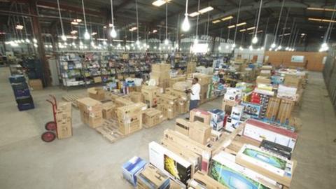 Nigerian shoppers warm to online retailers - BBC News