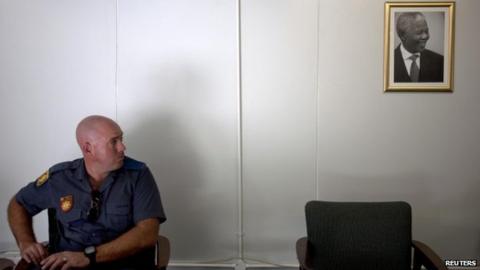 Mandela death: How he survived 27 years in prison - BBC News