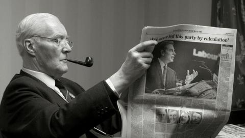 Tony Benn: A life in pictures - BBC News