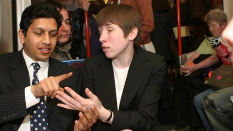 Lesser-known things about being deafblind - BBC News