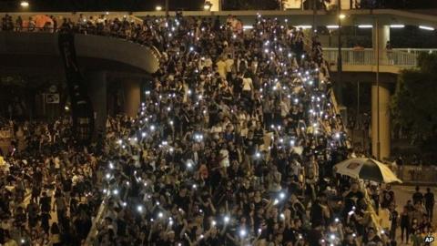 Legacy of youth protest in China continues in Hong Kong - BBC News