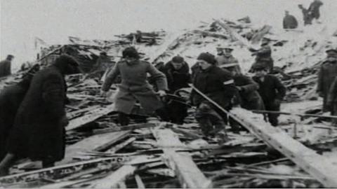 World War One Halifax explosion: Unseen pictures revealed - BBC News