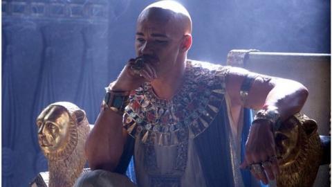 The films that defied political controversy - BBC News