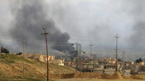 Islamic State 'using chlorine gas' in Iraq roadside bombs - BBC News