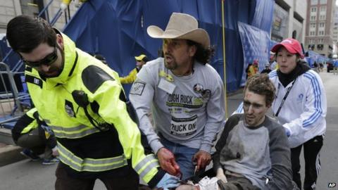Boston bombing victim 'locked eyes with killer' - BBC News