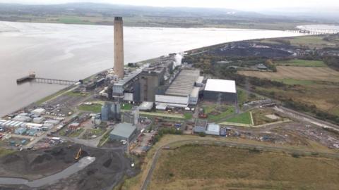 Longannet power station to close next year - BBC News