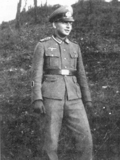 Liberation 70: Channel Islanders recall liberation from Nazis - BBC News