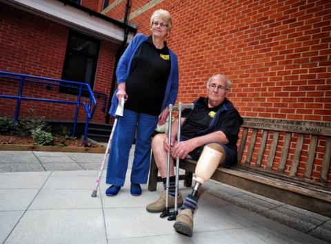 How do amputees learn to walk again? - BBC News