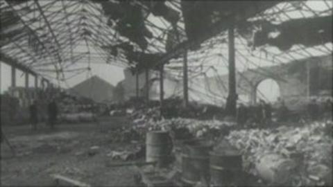 Liverpool air raid shelter bomb victims remembered - BBC News