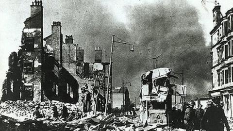 Clydebank marks blitz 70 years on - BBC News
