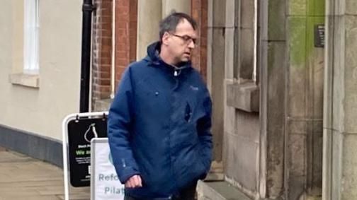 Ex-Worcester Observer boss sentenced for making indecent child images ...