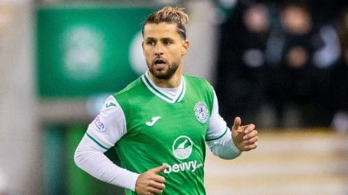 I want to be 'nice pasta dish' for Hibs, says Marcondes - BBC Sport