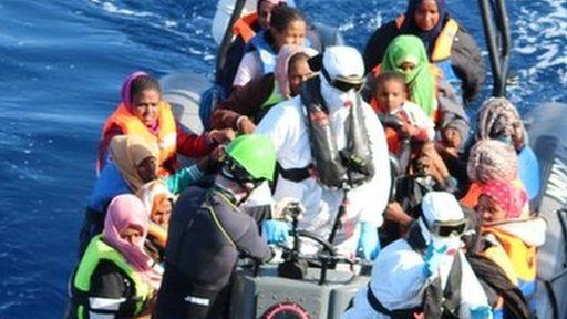 LÉ Róisín: Irish naval ship rescues 111 migrants and recovers two ...