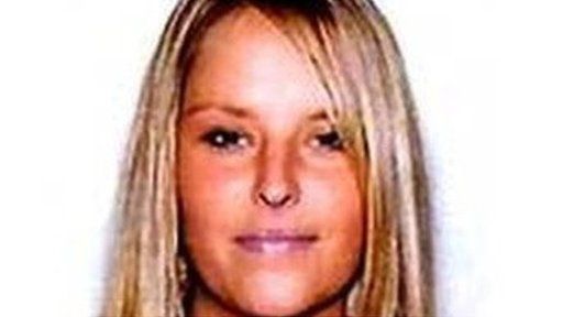 Lisa Dorrian: Police investigating woman's murder end search - BBC News