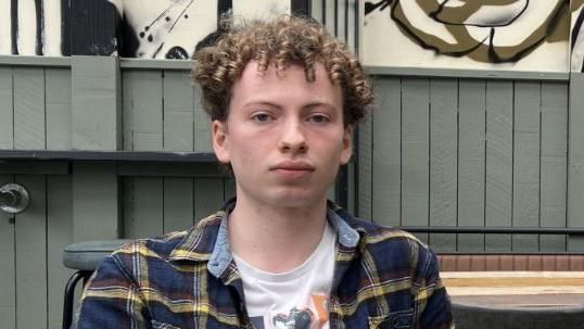 'Parties are just insulting one another on TikTok' - BBC News