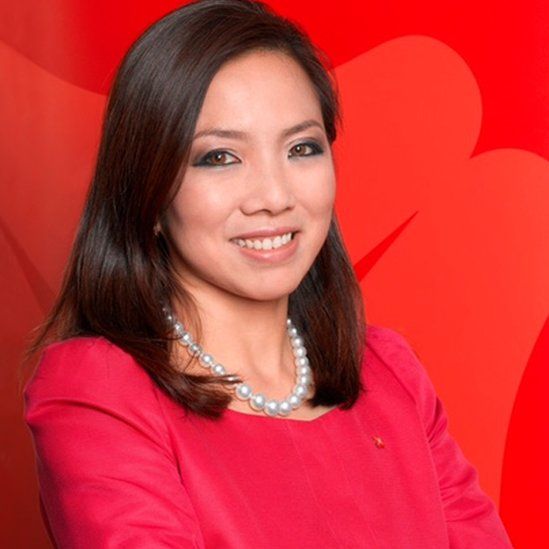 Women in the workplace: The Singapore way - BBC News