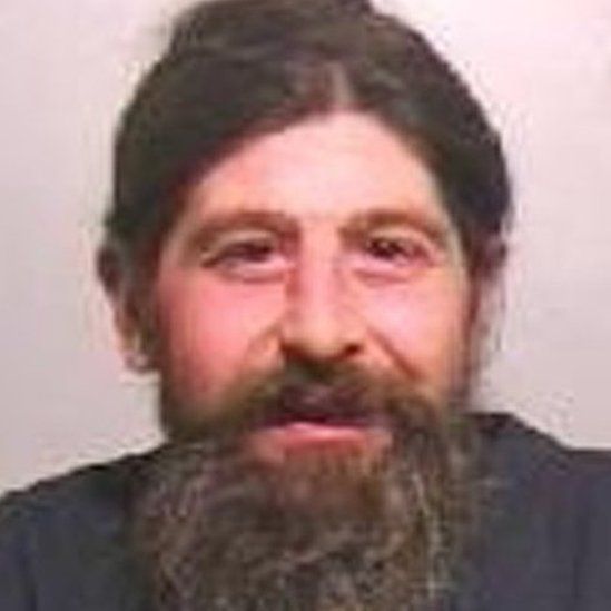 John Roberts murder: Father dies 'before justice done' - BBC News