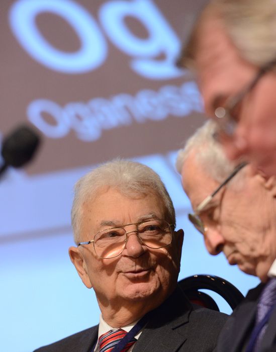 Quién es Yuri Oganessian, el físico ruso detrás de 6 elementos de la ...