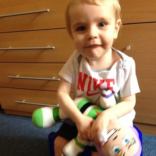 New evidence of Liam Fee social work visit weeks before murder - BBC News