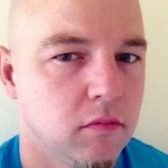 Joseph McCann hunted over third rape and abduction - BBC News