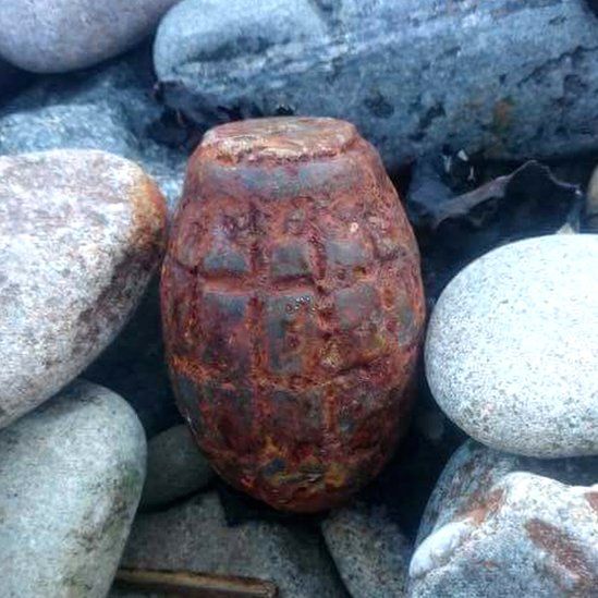 Shetland beach clean-up grenade detonated - BBC News