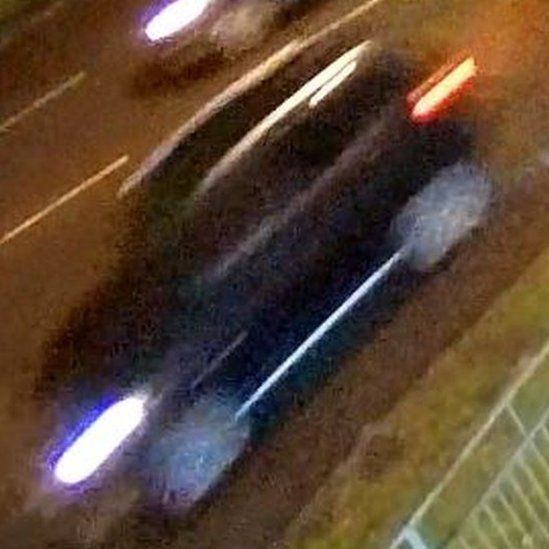 Derby: Appeal to trace drivers after death of father - BBC News