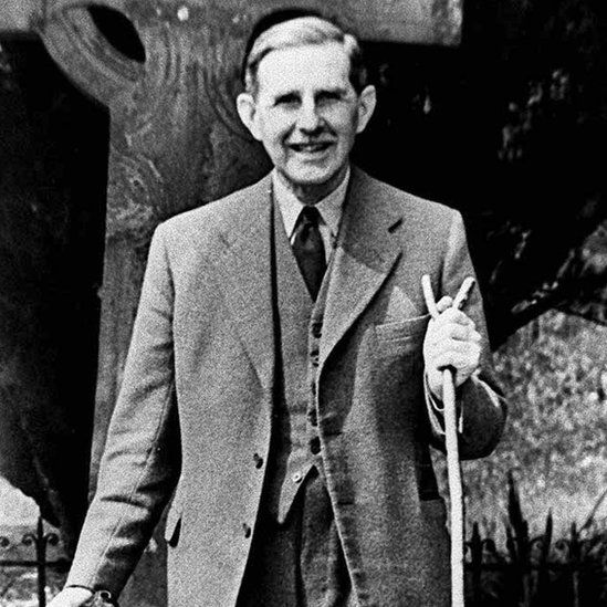 Tynan murders: NI Speaker and son remembered 40 years on - BBC News