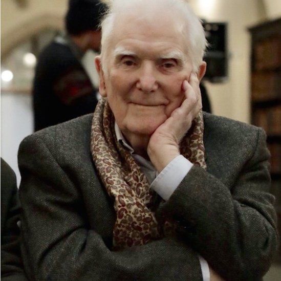 'Mae Dad yn siomedig na wnaeth y Tywysog hybu'r iaith' - BBC Cymru Fyw