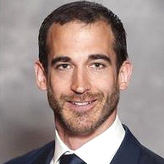 Aberdeen councillor Brett Hunt who works abroad resigns - BBC News