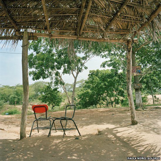 In pictures: Mexico's poor rural schools - BBC News