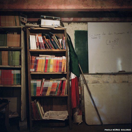 In pictures: Mexico's poor rural schools - BBC News