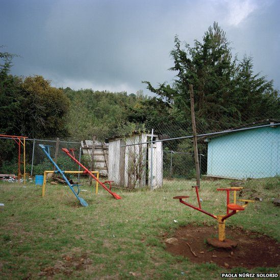 In pictures: Mexico's poor rural schools - BBC News