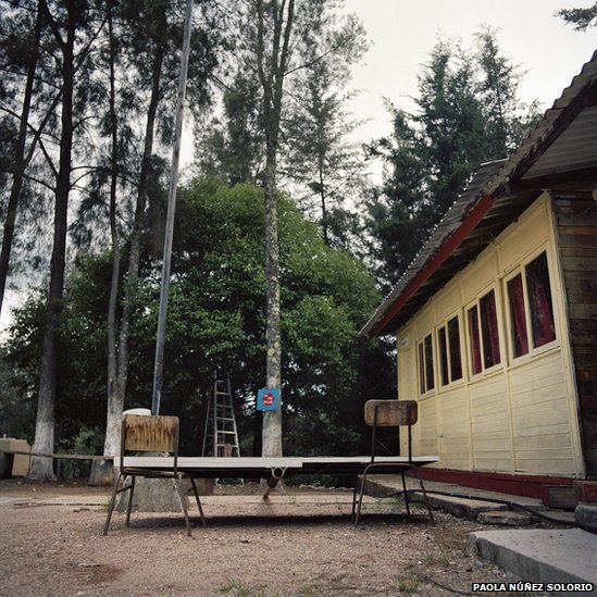 In pictures: Mexico's poor rural schools - BBC News