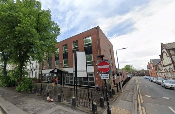 Hull: Charity nominated for Best New Podcast at Aria Awards - BBC News