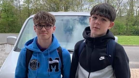 Bridgend teens praised for rescuing woman, 62, from river - BBC News