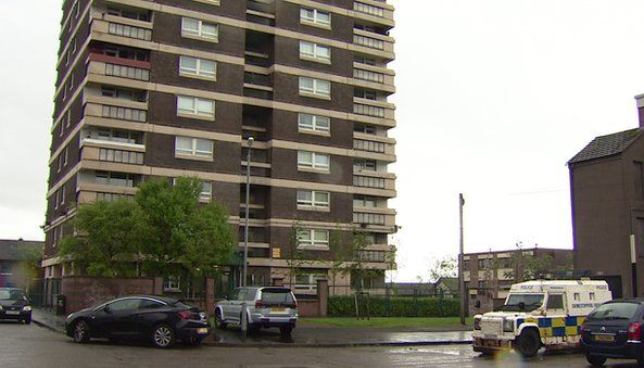 Police in Belfast in 'significant' explosives find - BBC News