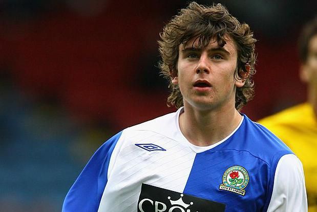 Caley Thistle player says contract ended while awaiting surgery - BBC News