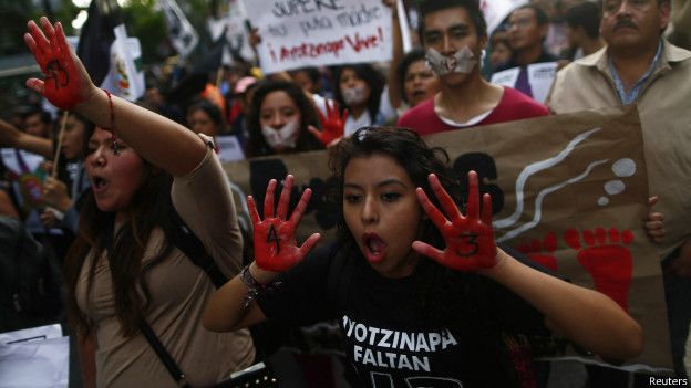Protestas en México a 3 meses de la desaparición de estudiantes - BBC ...