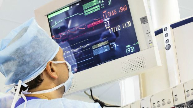 Cómo decirle a alguien que se está muriendo - BBC News Mundo