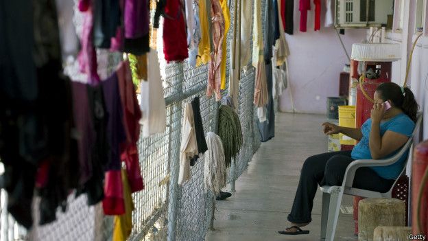 México: ¿cuánto pagan los presos por sobrevivir en las cárceles? - BBC ...