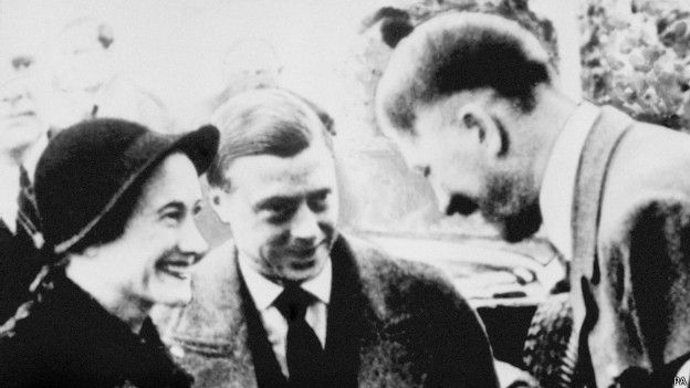 Di balik 'salam Nazi' keluarga kerajaan Inggris - BBC News Indonesia