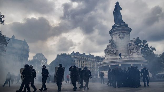 France labour reform: Clashes during 'last round' of street protests ...