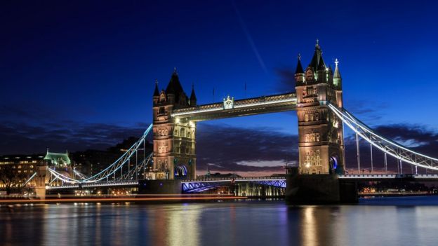 Tower Bridge to close for three months for repairs - BBC News